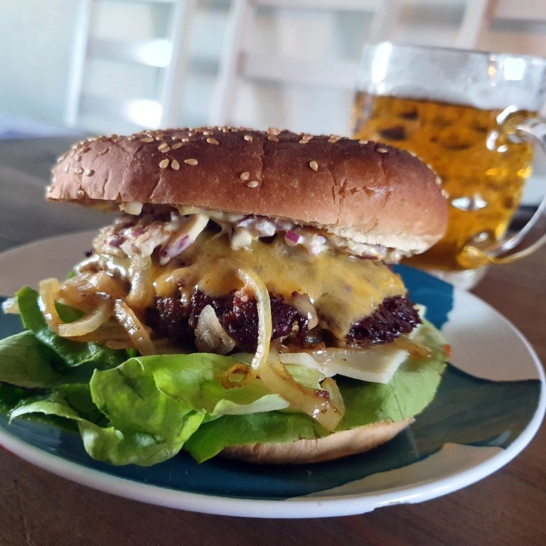 “Oklahoma style” Cheeseburger – Nom Num Nyum